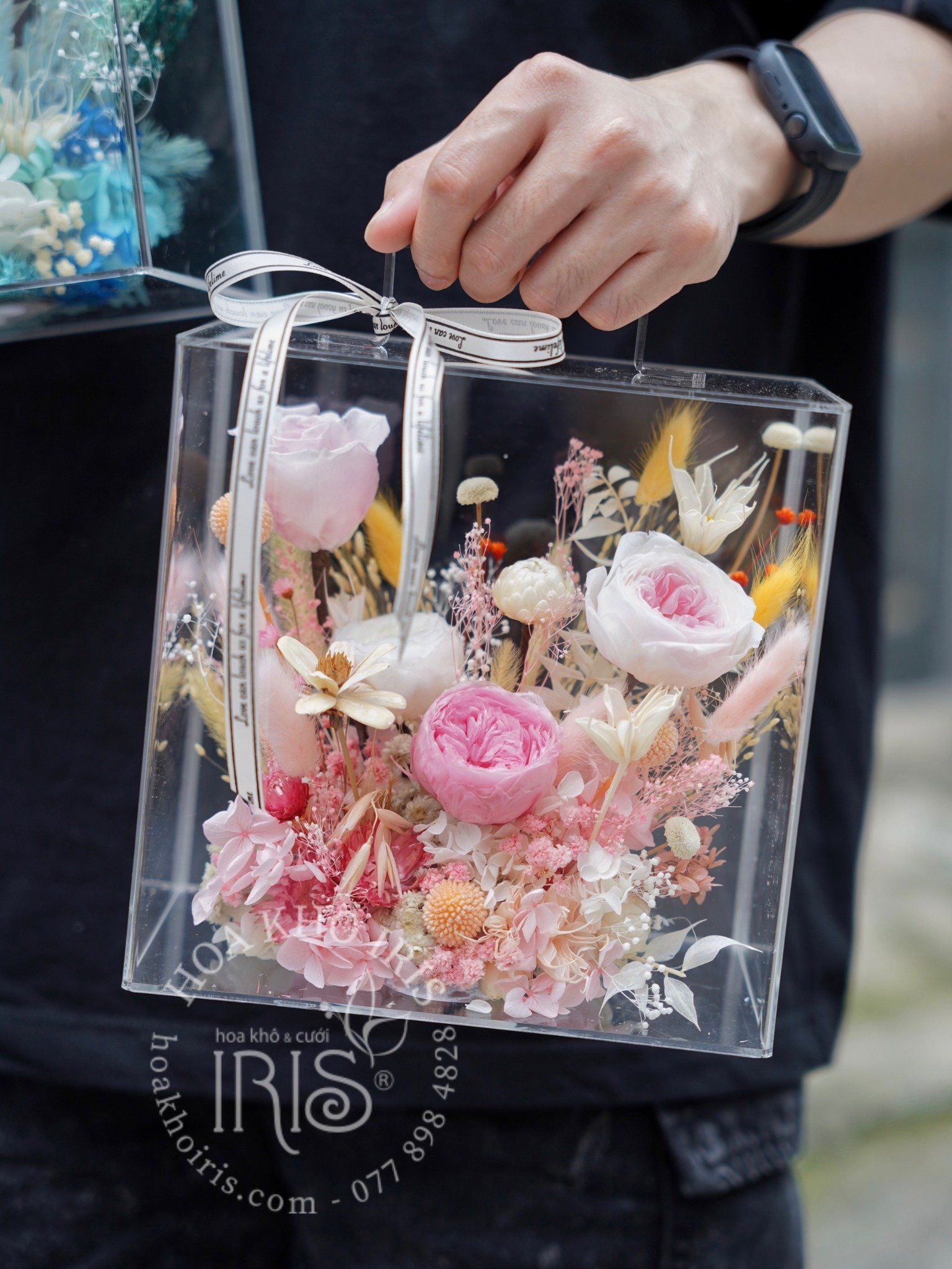 Vali Pha lê Hoa Vĩnh Cữu 2 – Hoa Khô IRIS