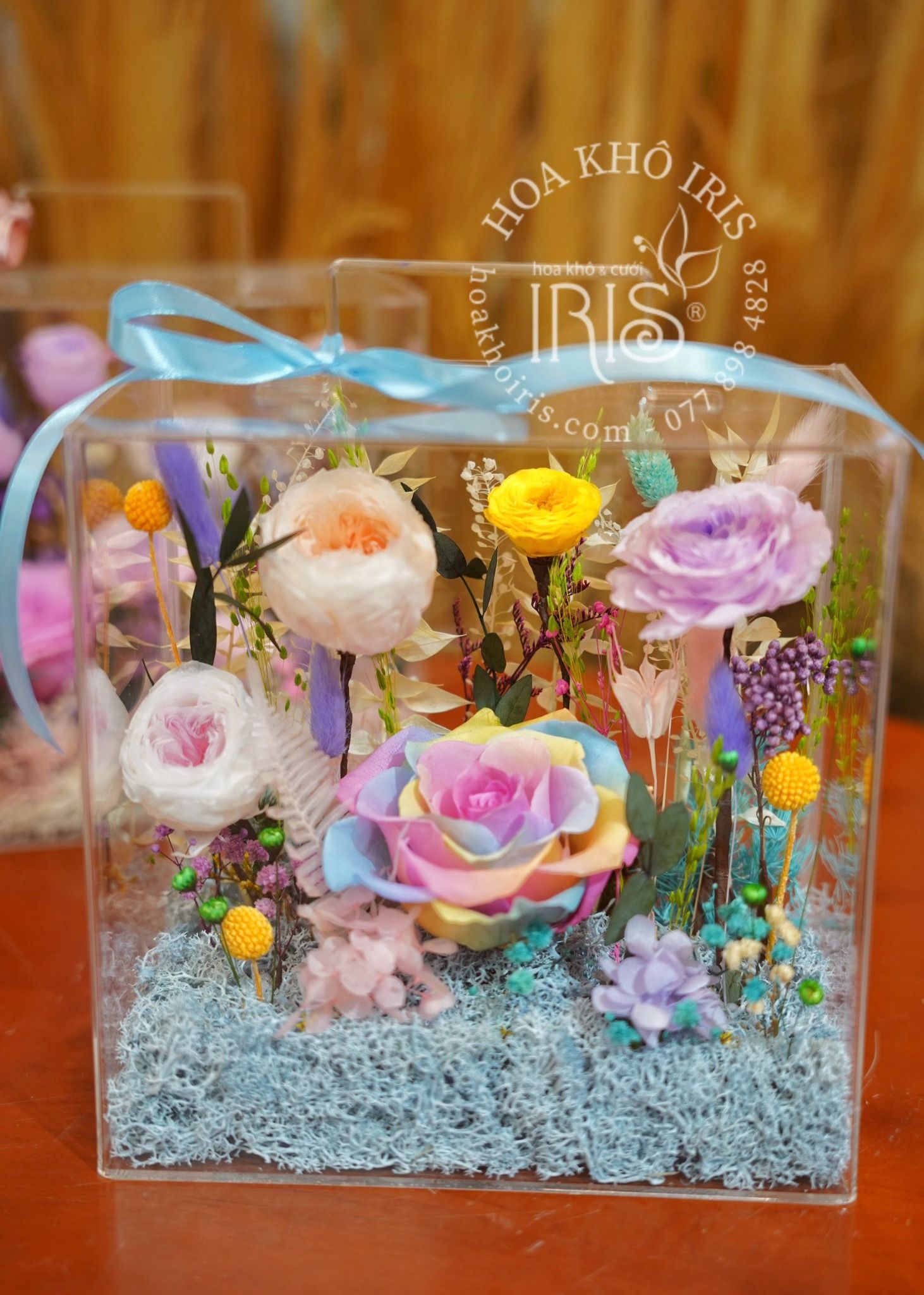 Vali Pha lê Hoa Vĩnh Cữu – Hoa Khô IRIS