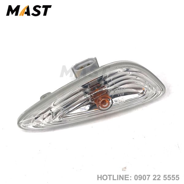 Đèn xi nhan sườn phải dùng xe Morning 11MY – MAST
