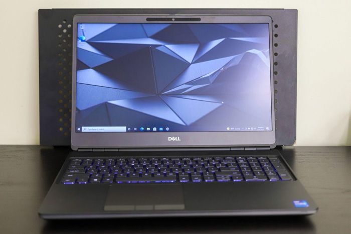 Dell Precision 7560 Nvidia RTX A2000, Nvidia RTX A3000, RTX A4000 – LSB
