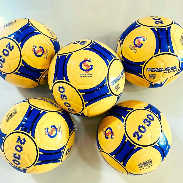 Banh đá Gerustar Futsal 2030 chính hãng độ bền cao tặng kèm kim bơm và ...