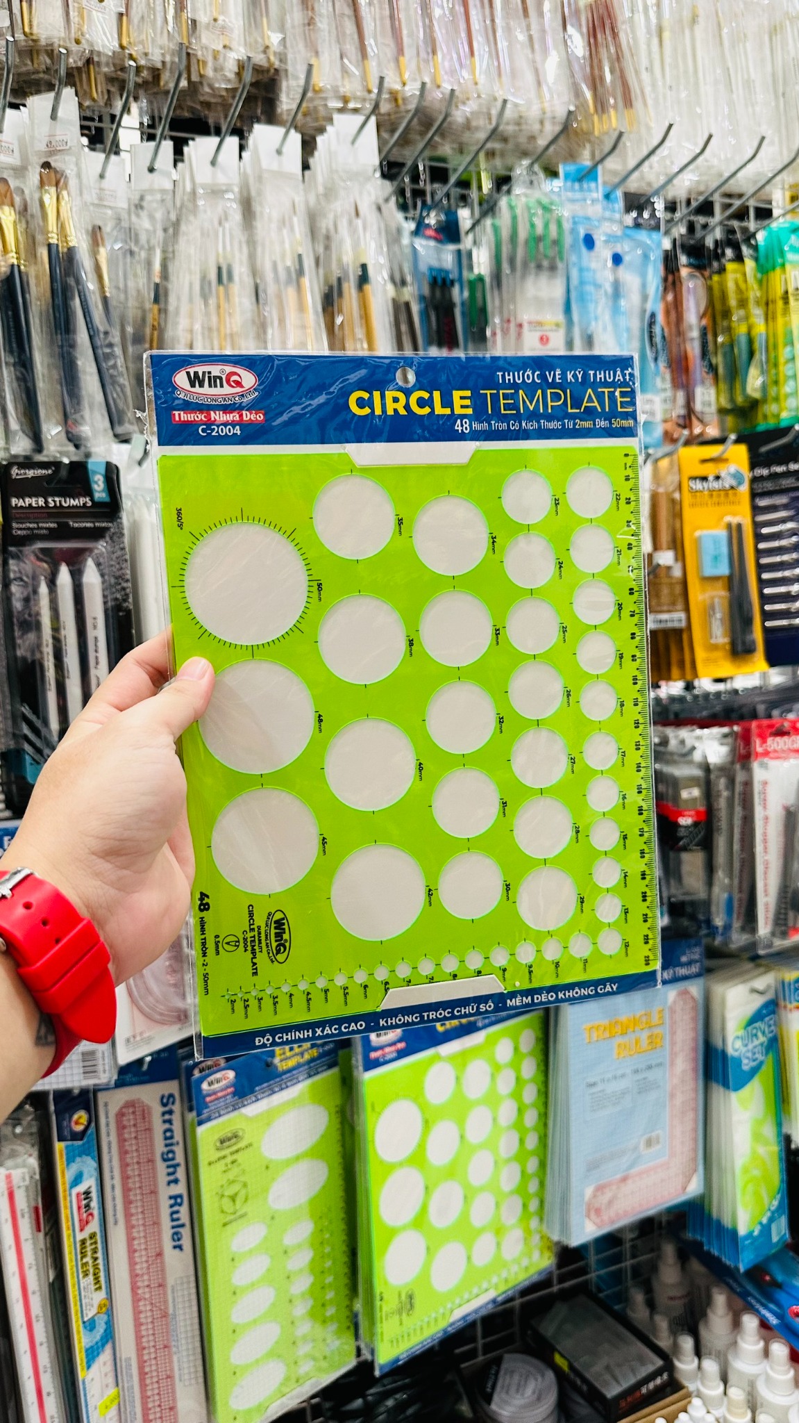 Thước Nhựa Kỹ Thuật Vẽ Hình Tròn WinQ (C-2004)