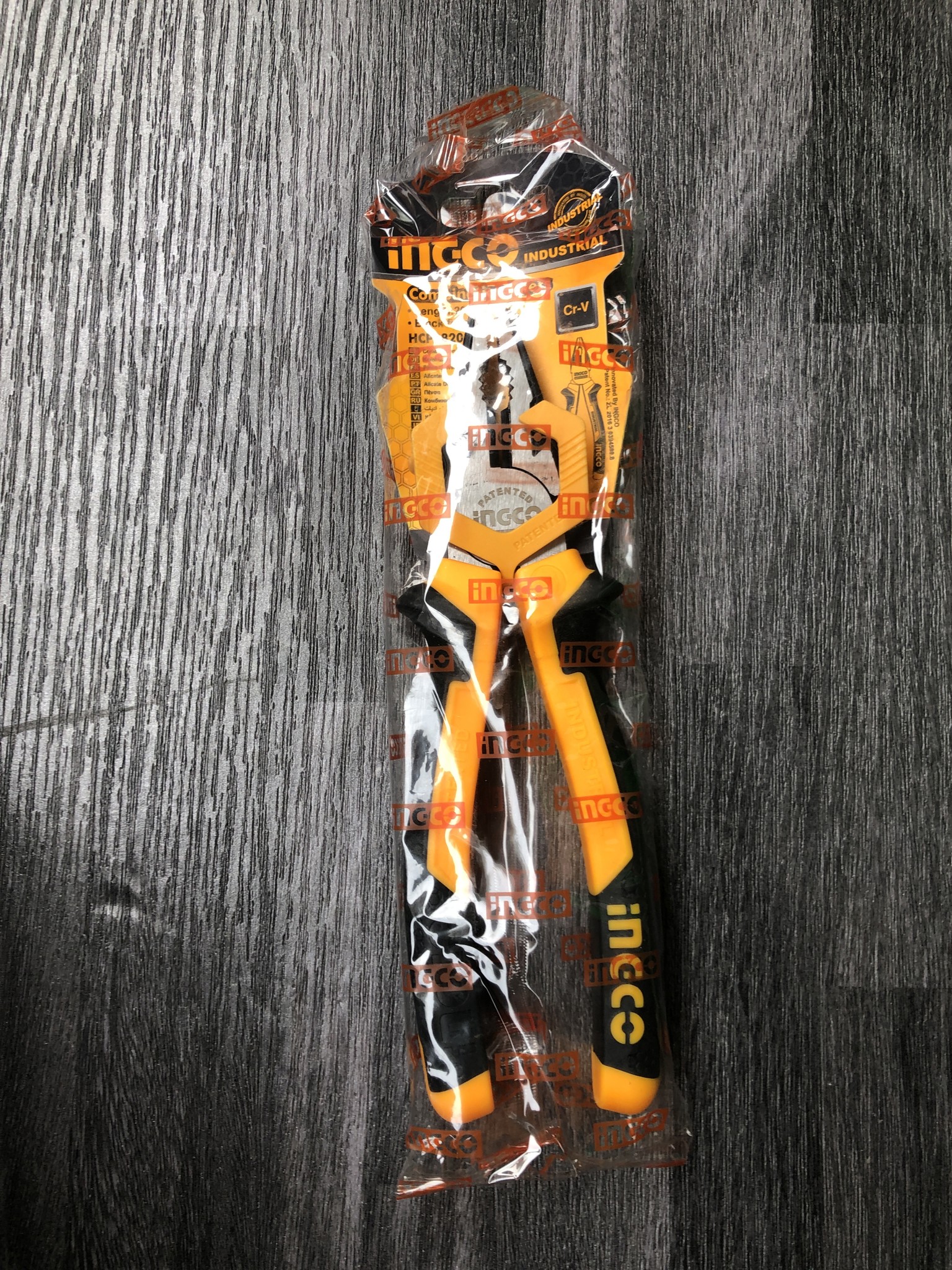 8" Kìm răng (điện) INGCO HCP28208