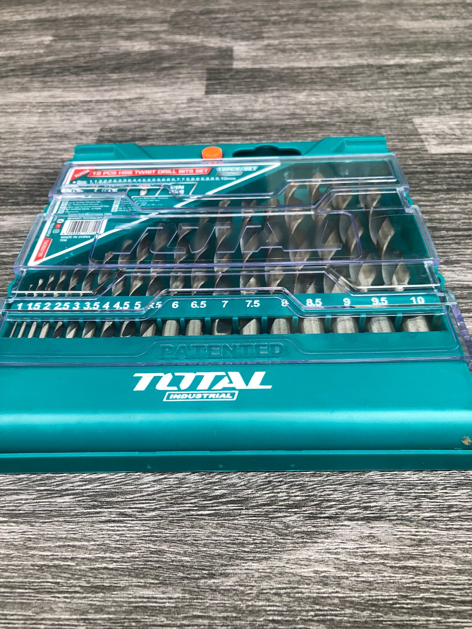 1-10mm Bộ mũi khoan kim loại HSS 19 chi tiết Total TACSD0195