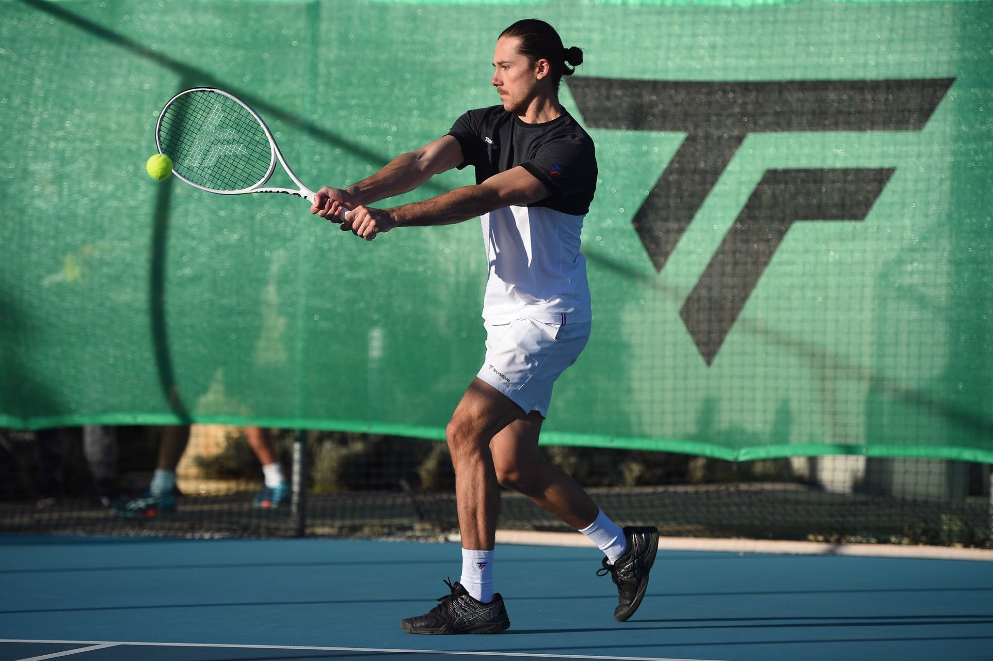 Vợt tennis TF-X1 V2 270 – Forheads