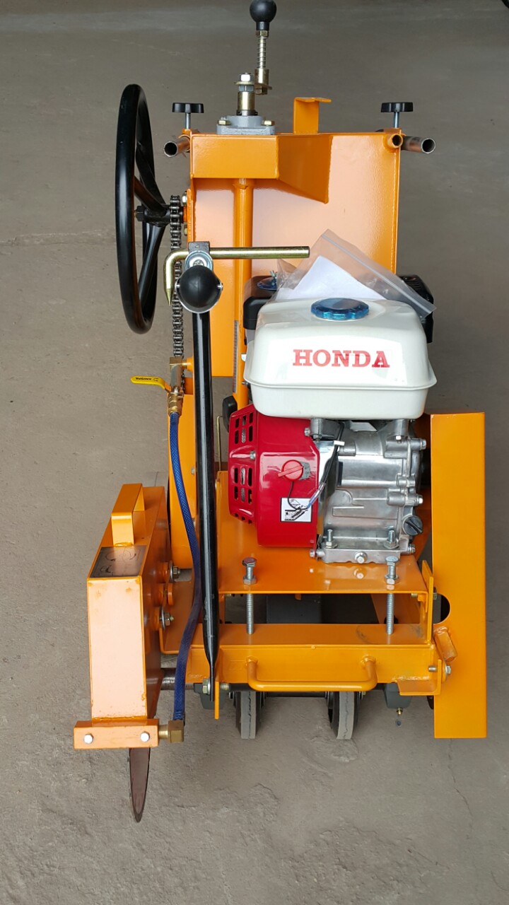 Máy Cắt Bê Tông KC20: Lựa Chọn Số Một Cho Hiệu Suất Cắt Ưu Việt