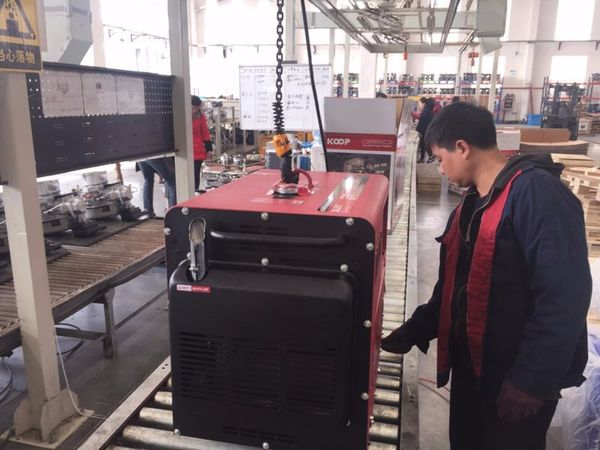 Máy phát điện Koop KDF 7500Q chạy dầu công suất 5.5kva – Savimax.vn