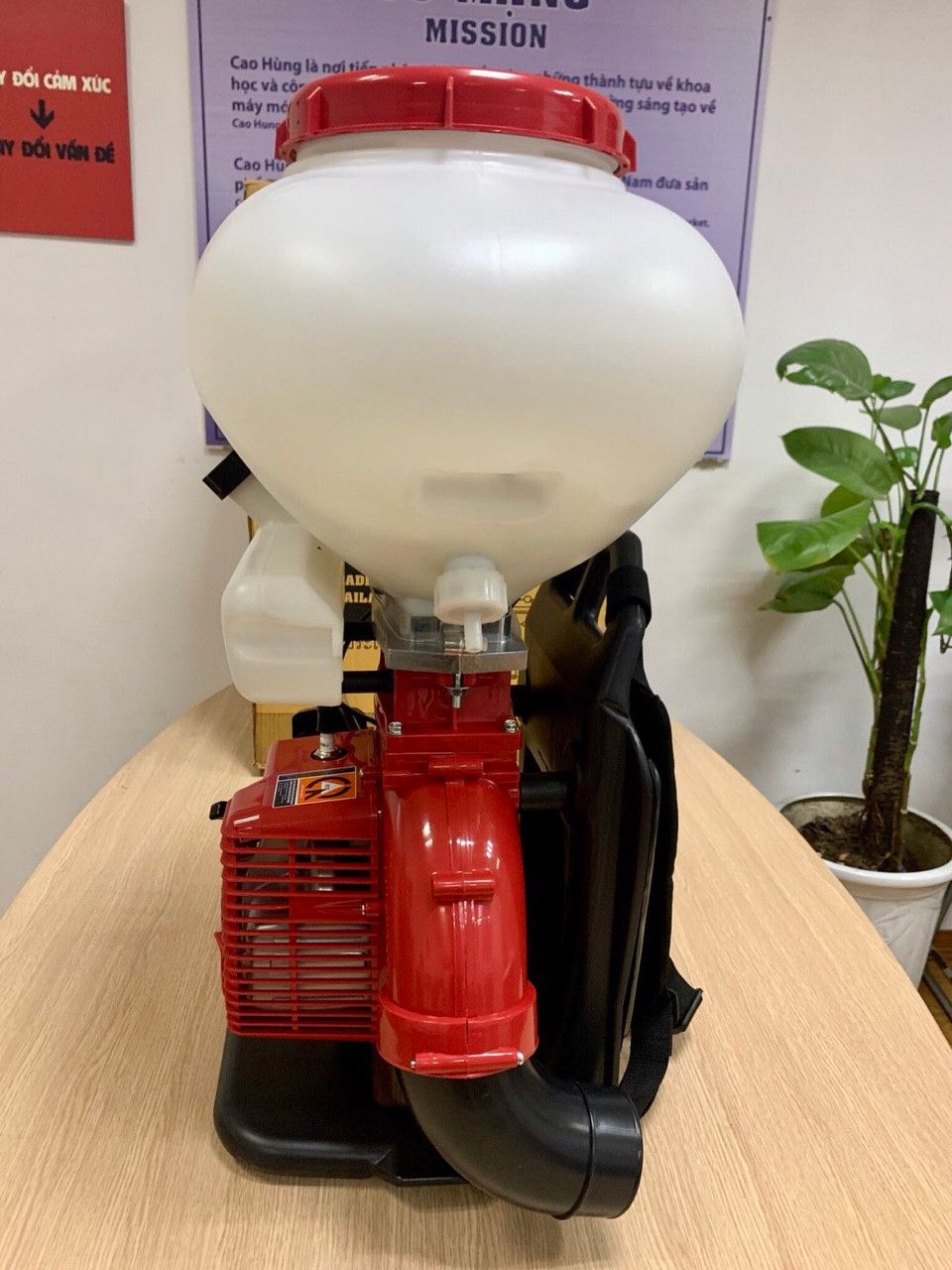 Máy phun thuốc khử trùng OSHIMA T-3WF (Thái Lan) – Savimax.vn