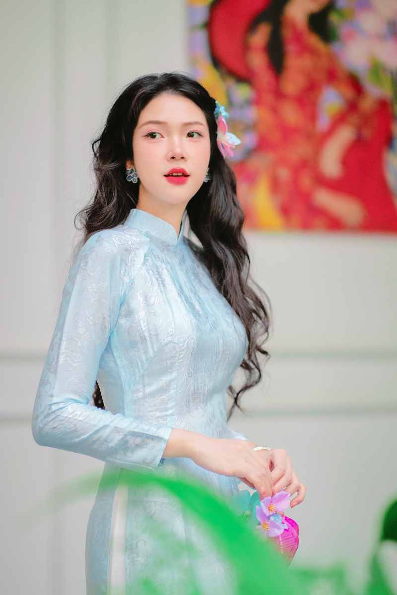 Áo dài lụa tơ tằm Truyền thống Phúc Thọ - Xanh biển nhạt