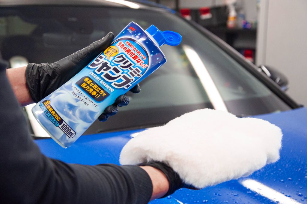 Xà phòng rửa xe trung tính dạng kem Neutral Shampoo Creamy Type Soft99 – Chăm Sóc 4 Bánh