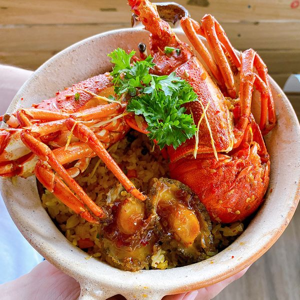 CƠM TÔM HÙM BABY SỐT XO – Lobster Bay