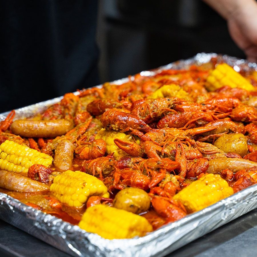 Crawfish (Tôm Hùm Đất) – Lobster Bay