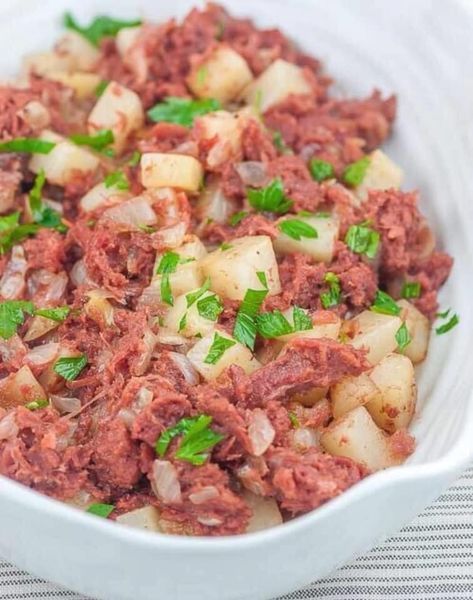Thịt bò đóng hộp Corned Beef Highway 340g của Brazin – TIẾN THÀNH BEAUTY