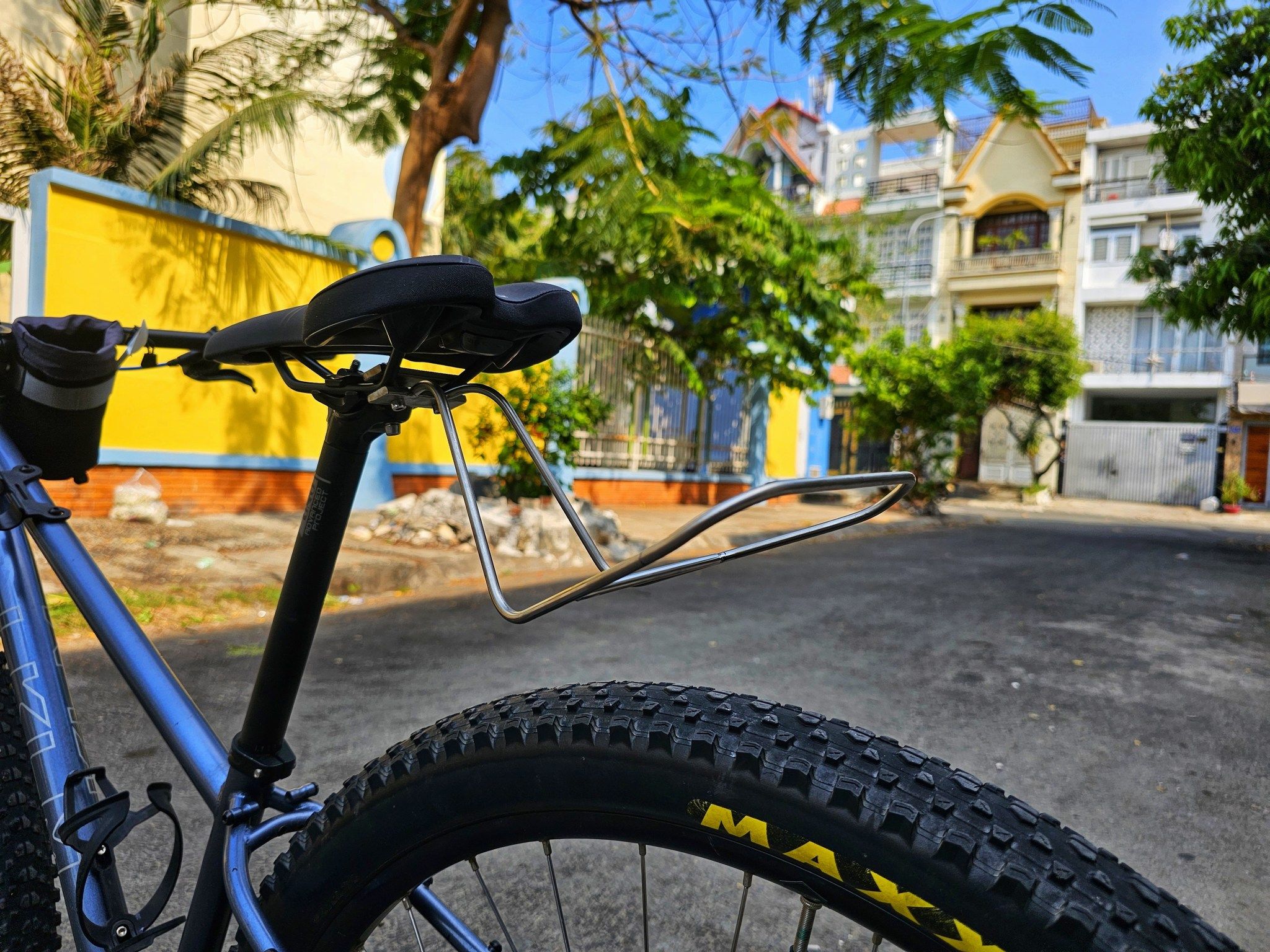 Baga gắn gọng yên xe đạp BRrack R9 – B.A.T Shop - Bike and Travel