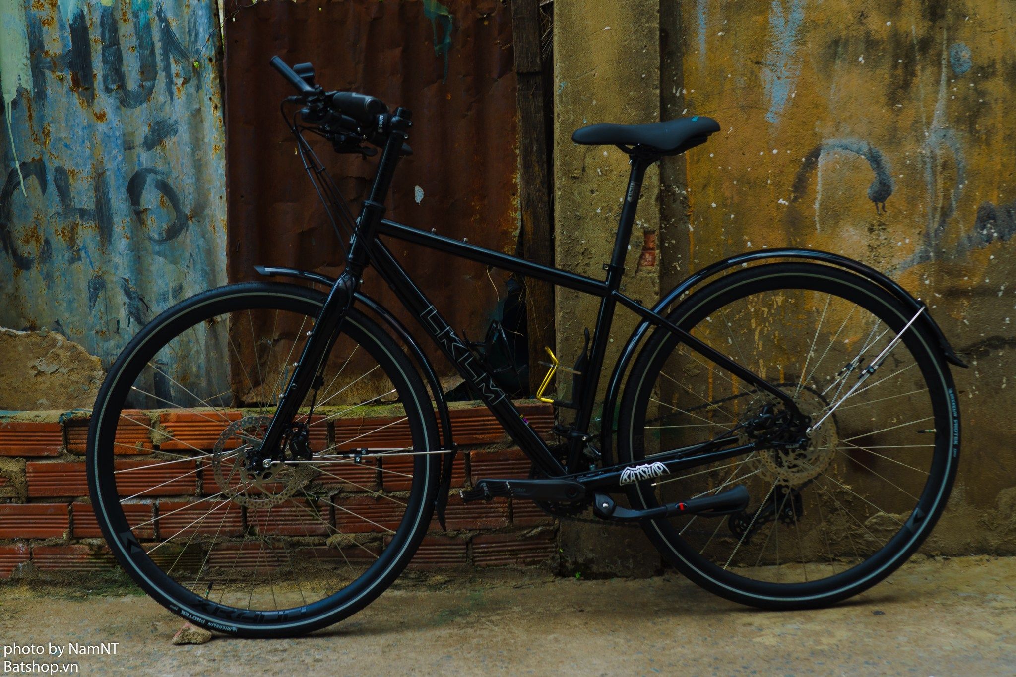 Xe đạp touring LKLM World Traveler group Deore M5100 2x11 – B.A.T Shop ...