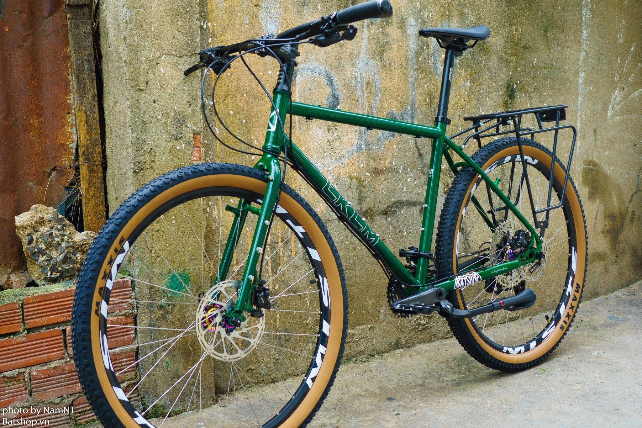 Xe đạp touring LKLM 318 – B.A.T Shop - Bike and Travel