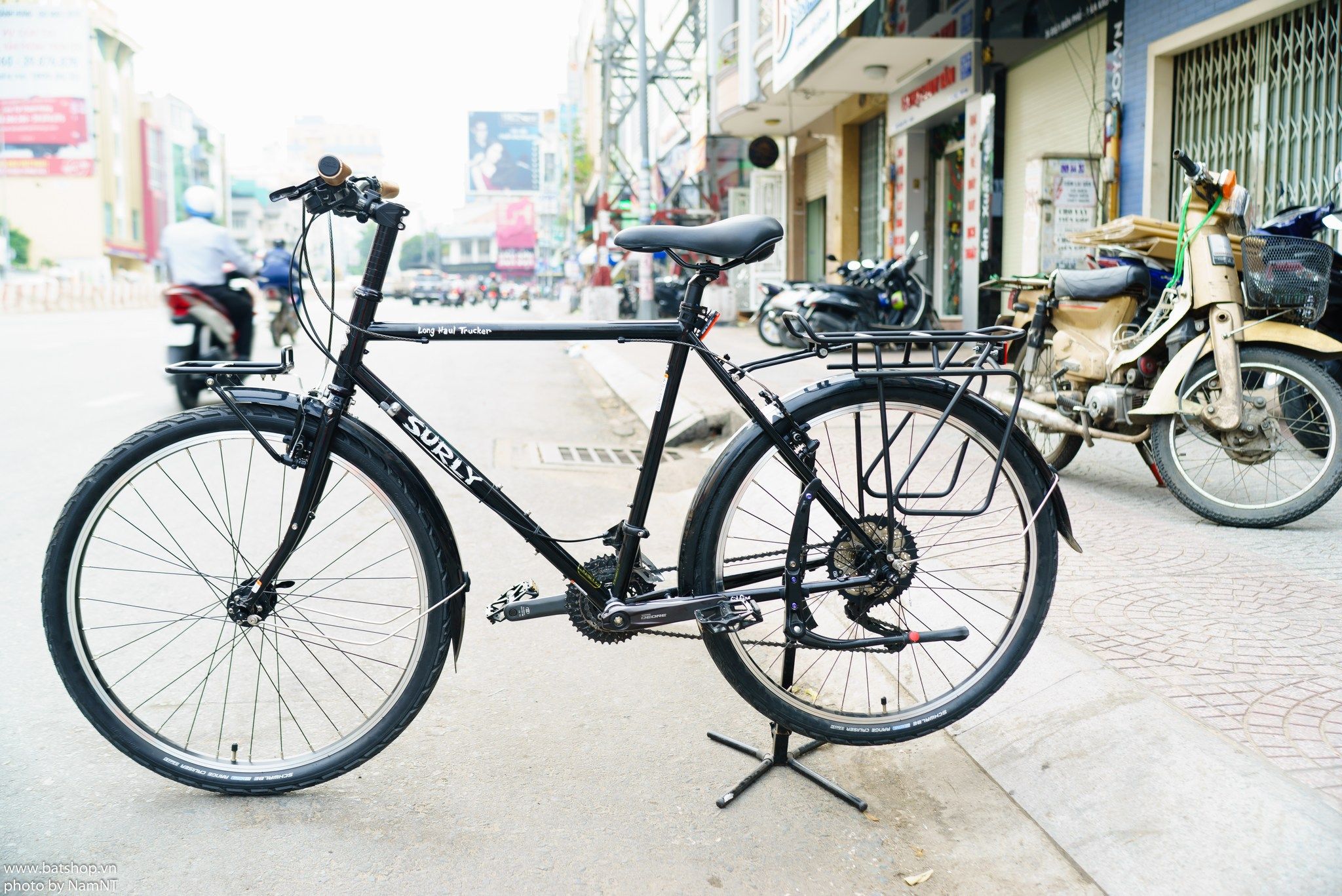 Xe đạp touring Surly LHT Group M6000 – B.A.T Shop - Bike and Travel