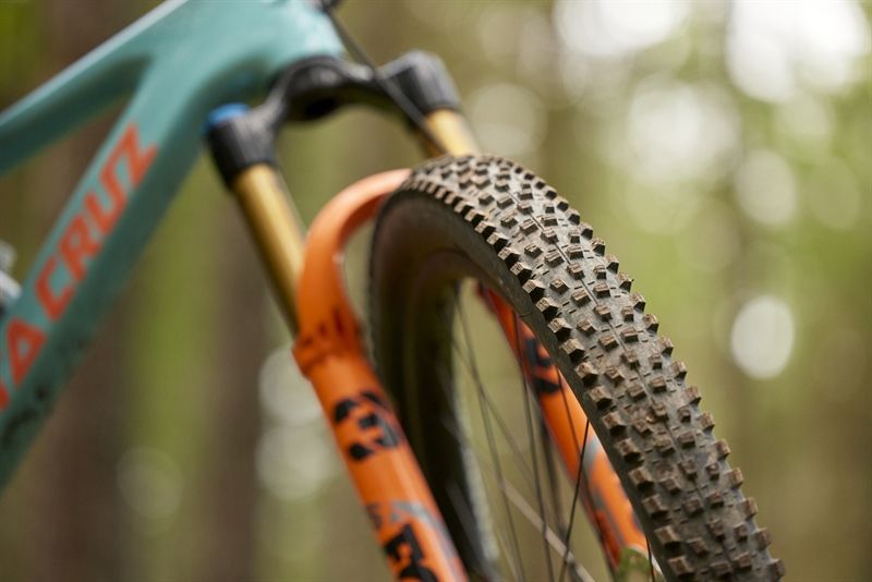 Vỏ xe đạp MTB Maxxis Forekaster 29 2.4 WT 3C Maxx Terra EXO TR V2 – B.A ...