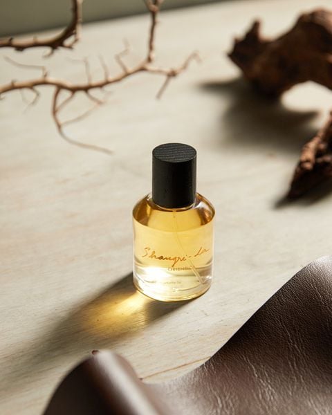 Showroom Nước Hoa Cao Cấp Miss Saigon & Miss Vietnam – Hoarient