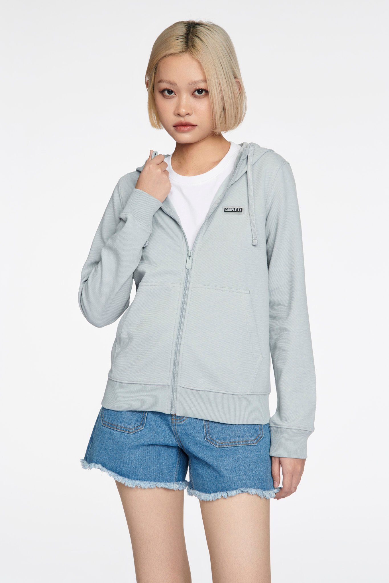 ÁO KHOÁC CŨ ĐỔI MỚI 2023 - HÀNH TRÌNH 10 NĂM LAN TỎA YÊU THƯƠNG – COUPLE TX