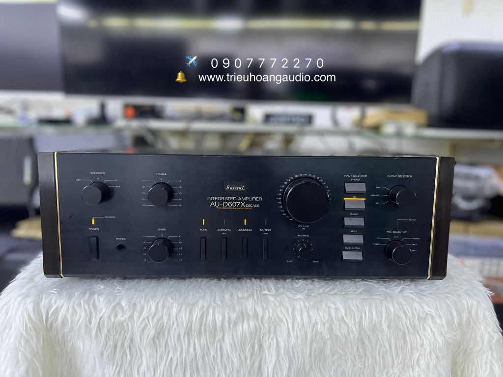 Amply Sansui AU-D607X Decade Hàng Bãi Japan xịn
