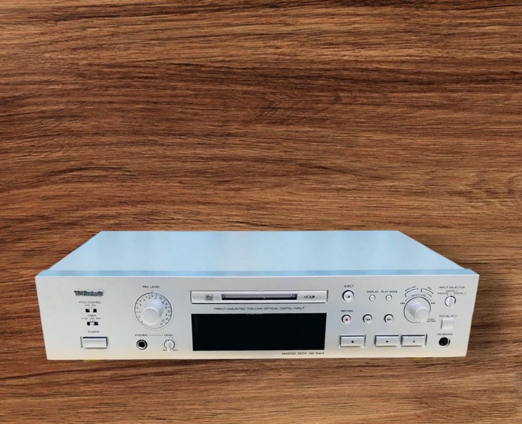 Đầu MD DAC TEAC MD-5MK II Hàng Nhật về mới đến 95% Có Thùng