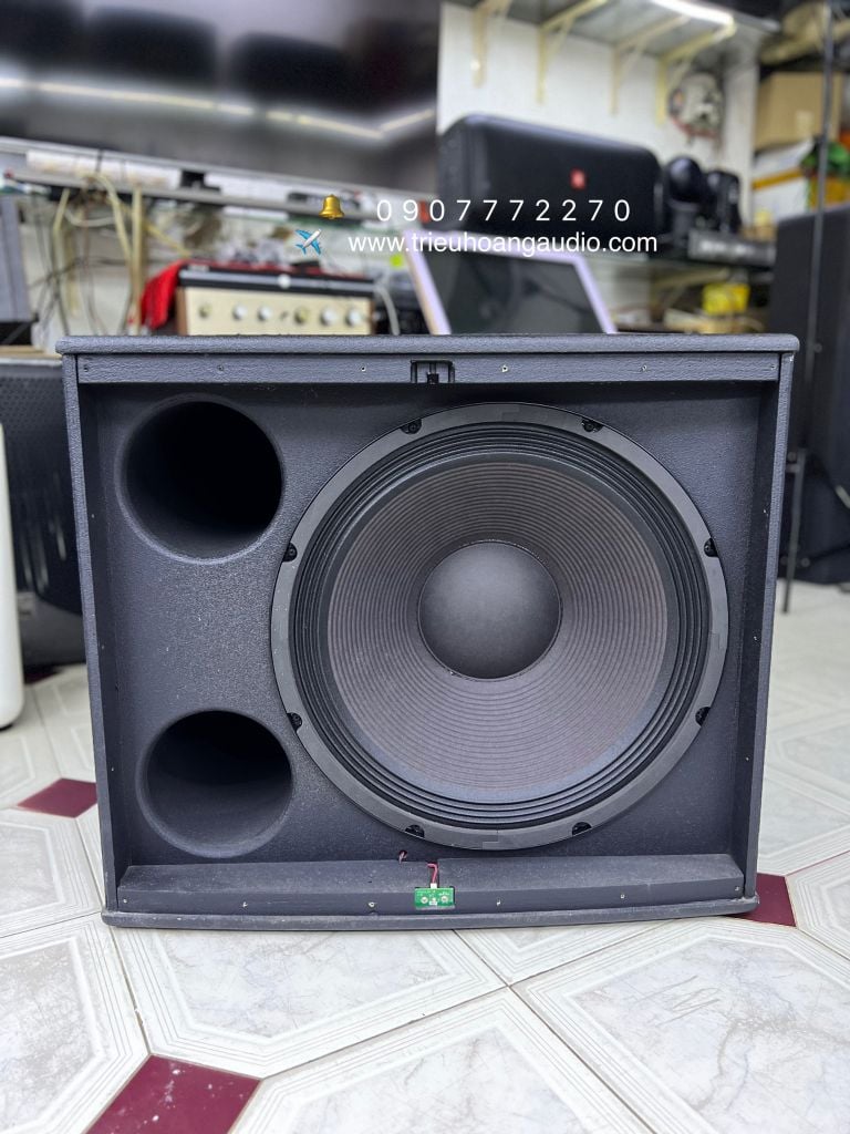 Loa Sub JBL EON 618S Hàng Đã Qua Sử Dụng