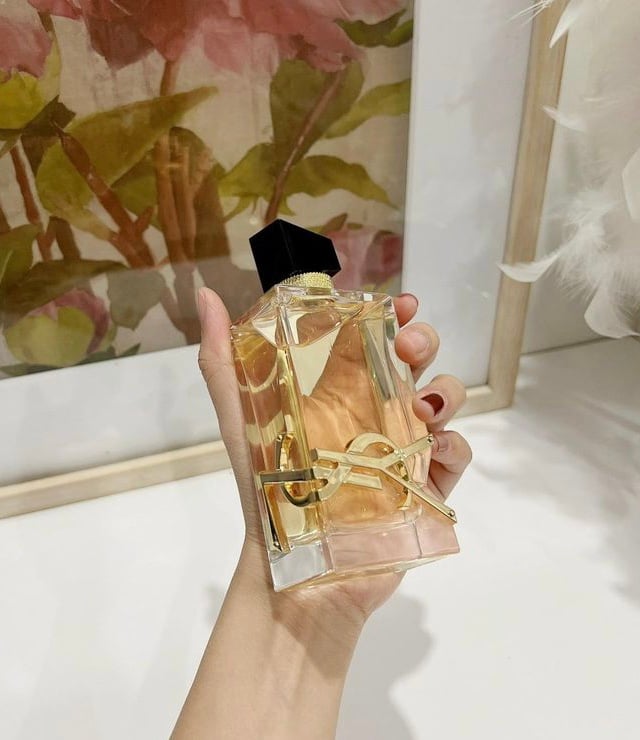 Nước hoa Yves Saint Laurent Libre EDP 90ml tester