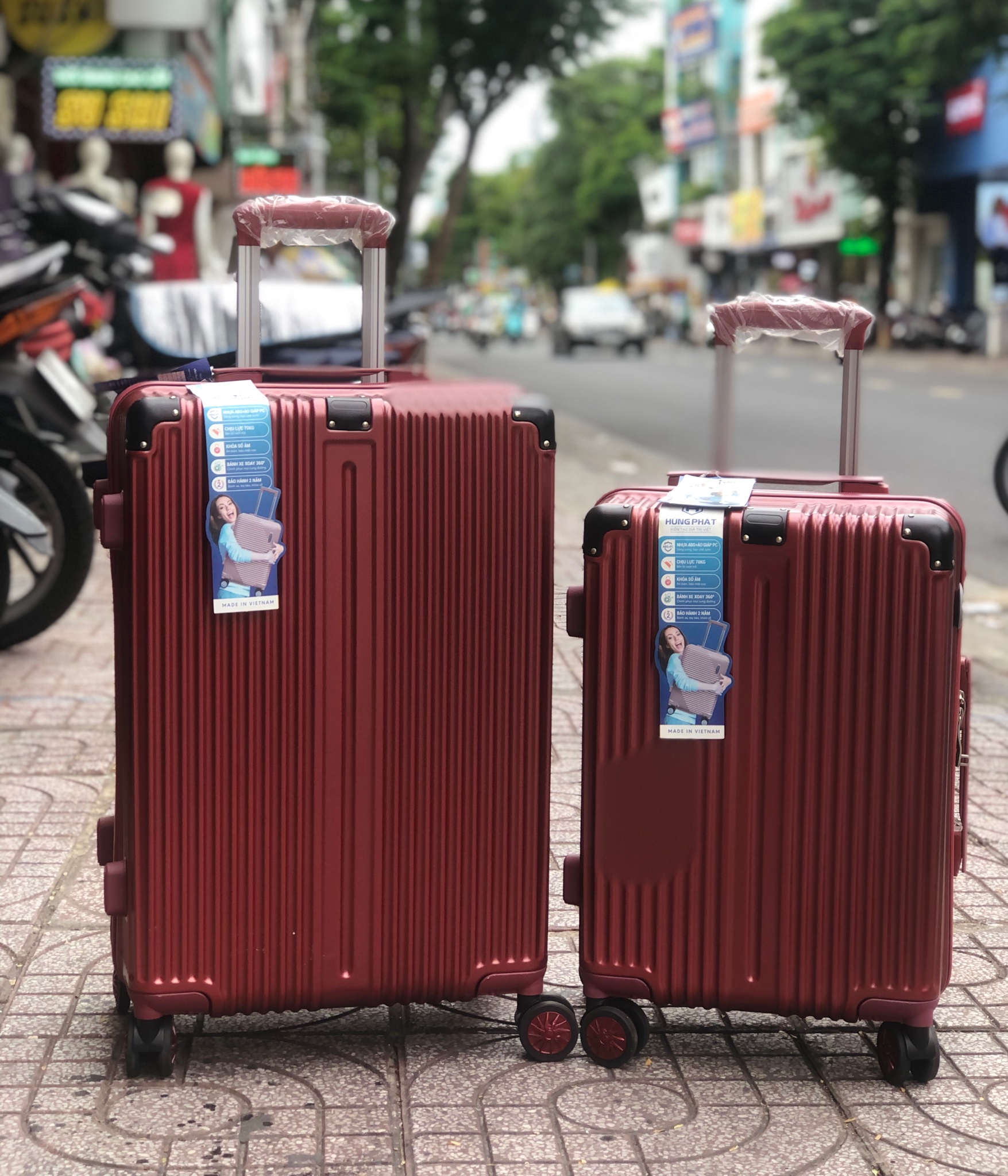 Vali 24in nhựa đỏ đô 607