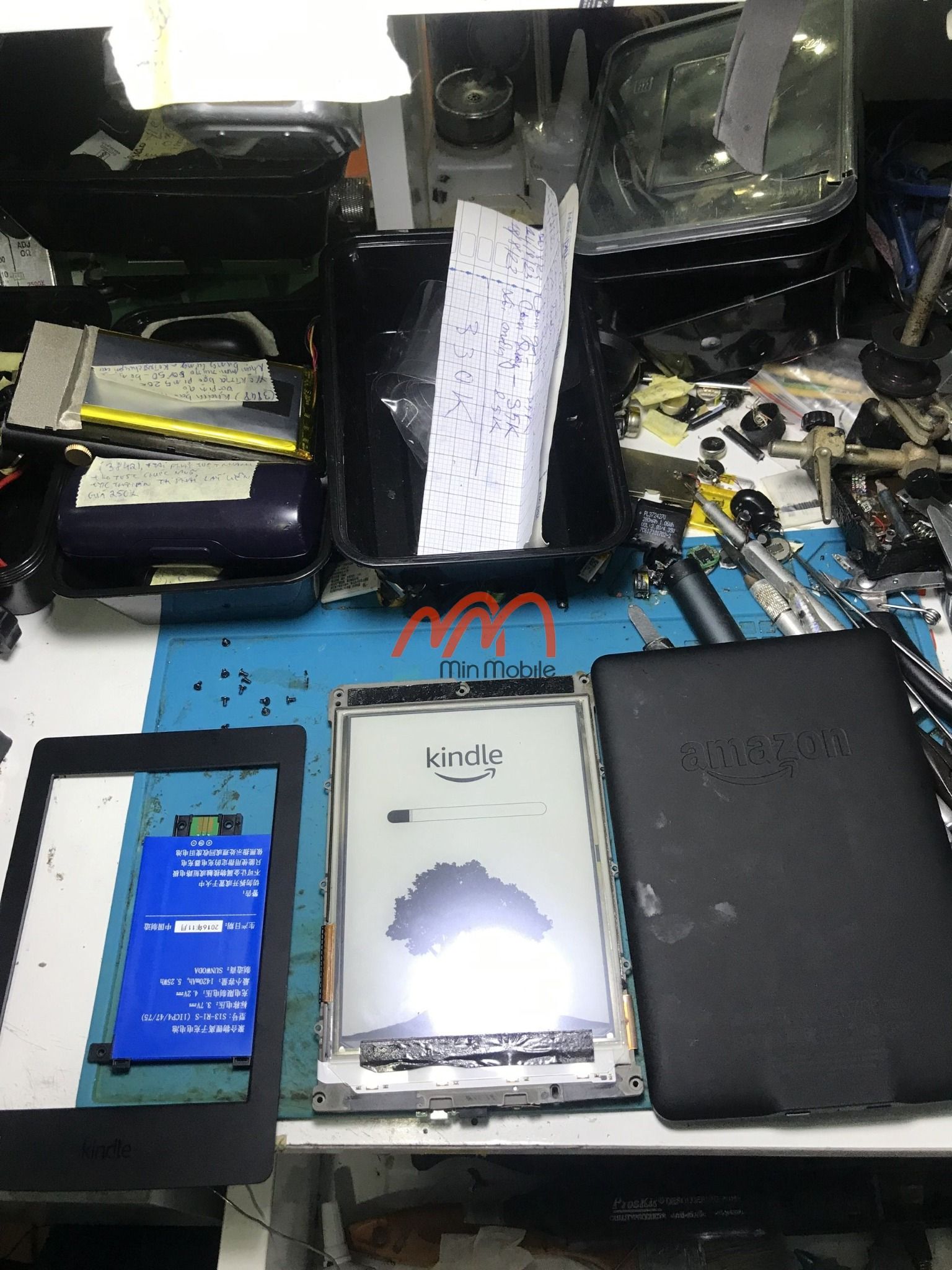 Thay Pin Amazon Kindle Paperwhite 3 – Min Mobile