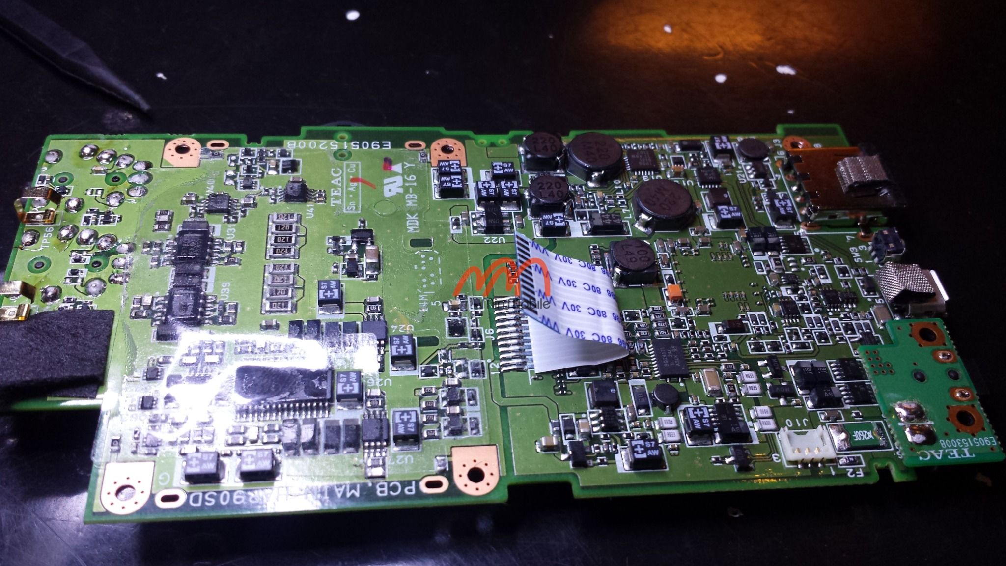 Thay Pin Máy Nghe Nhạc Teac HA-P90SD – Min Mobile
