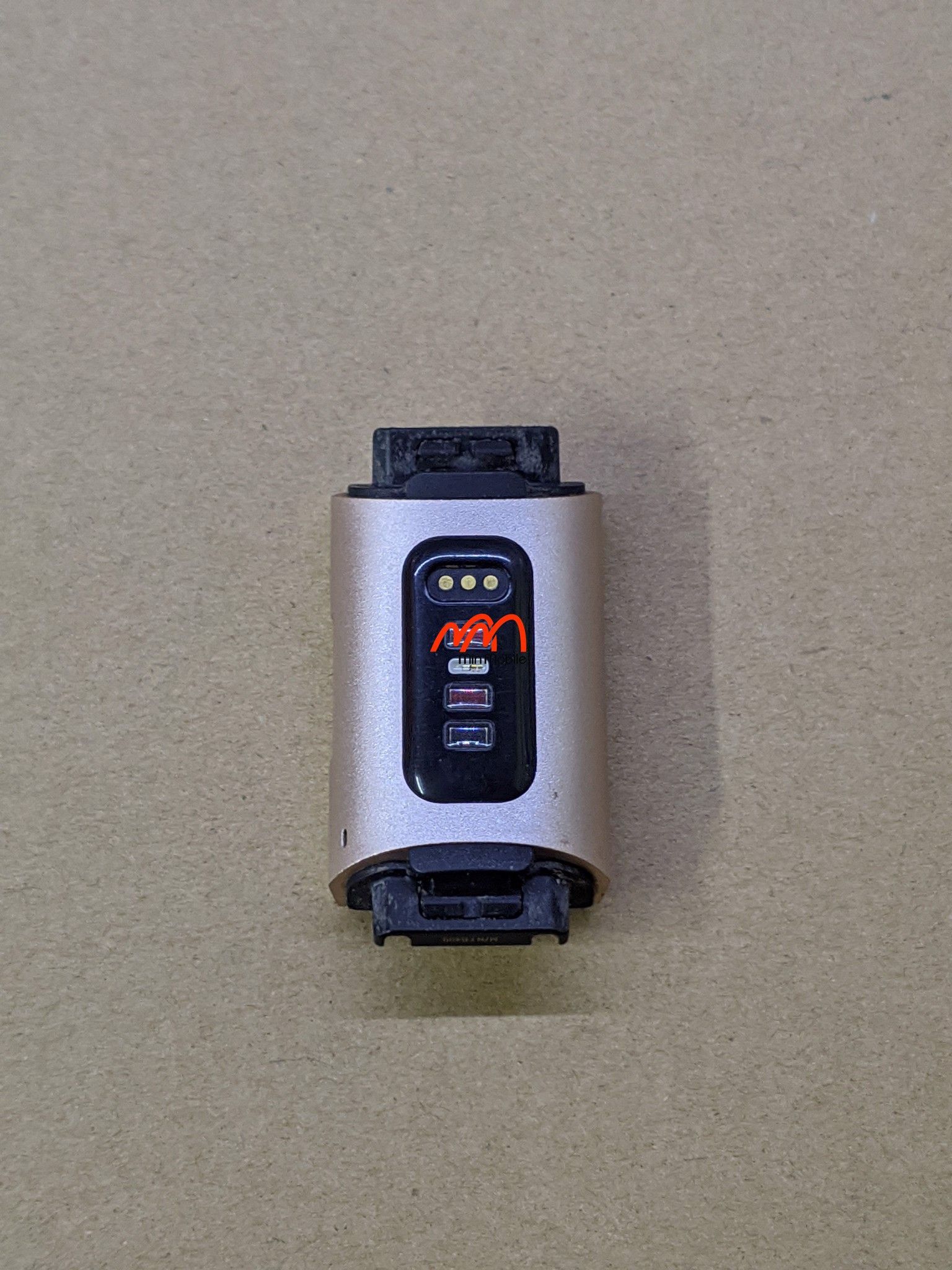 Thay Chân Sạc FitBit Charge 2 / 3 / 4 – Min Mobile