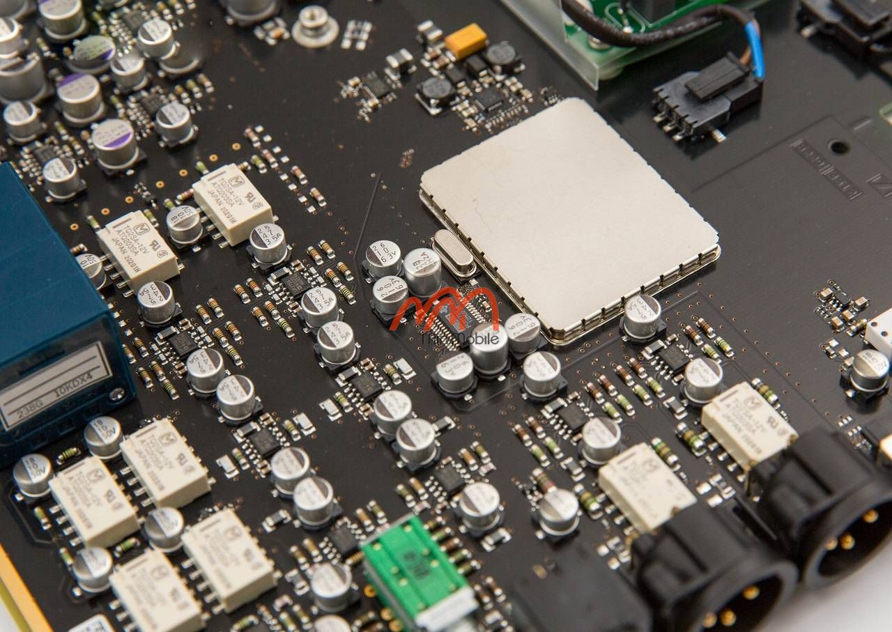 Thay Pin DAC Sennheiser HDVD 800 – Min Mobile