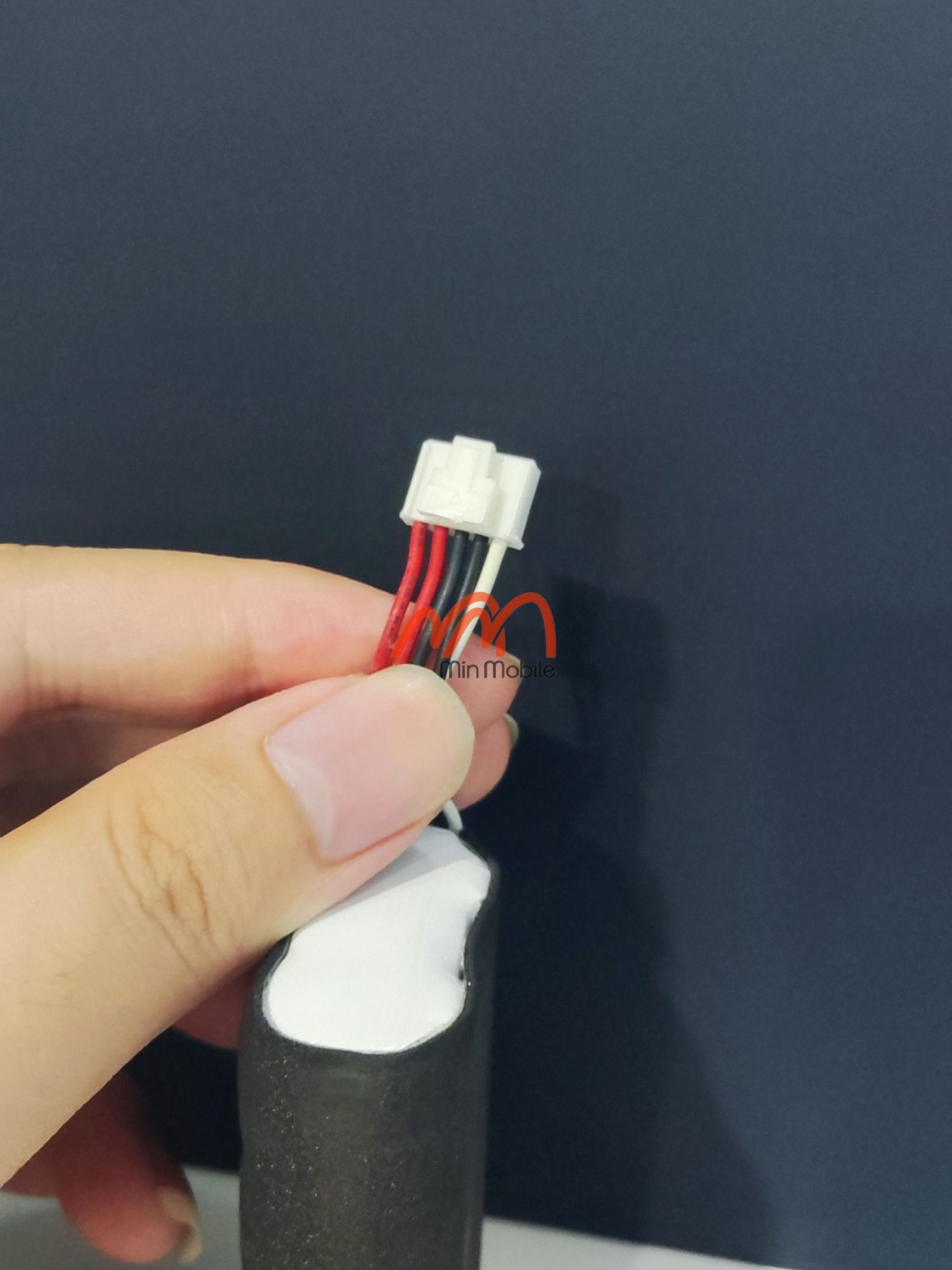 Thay Pin Loa LG PK7 – Min Mobile