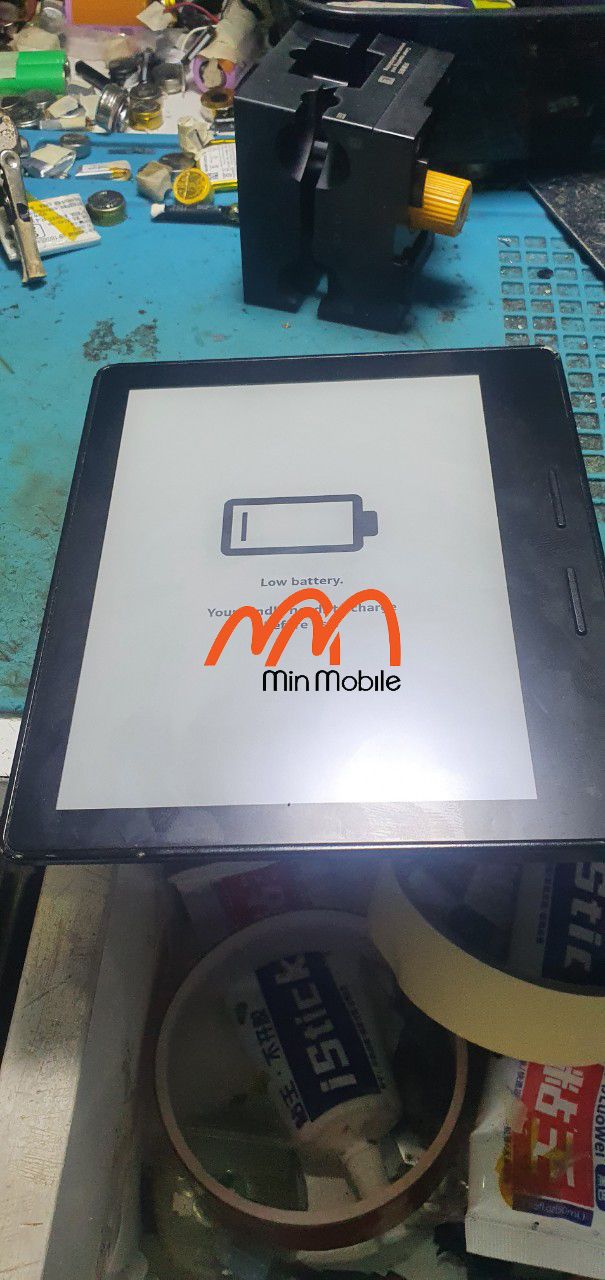 Thay Pin Máy Đọc Sách Kindle Oasis 8 – Min Mobile