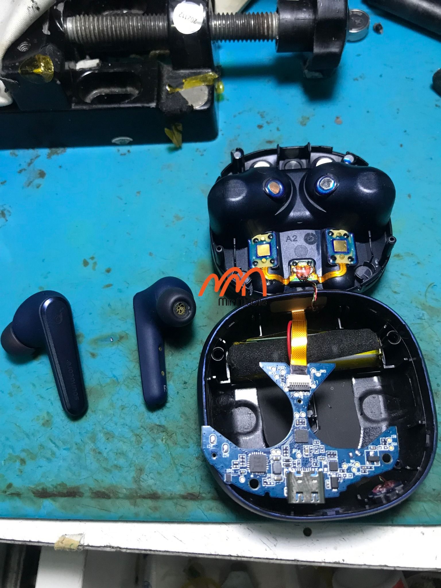 Thay Pin Tai Nghe Anker Soundcorde Liberty Air 1 / 2 – Min Mobile