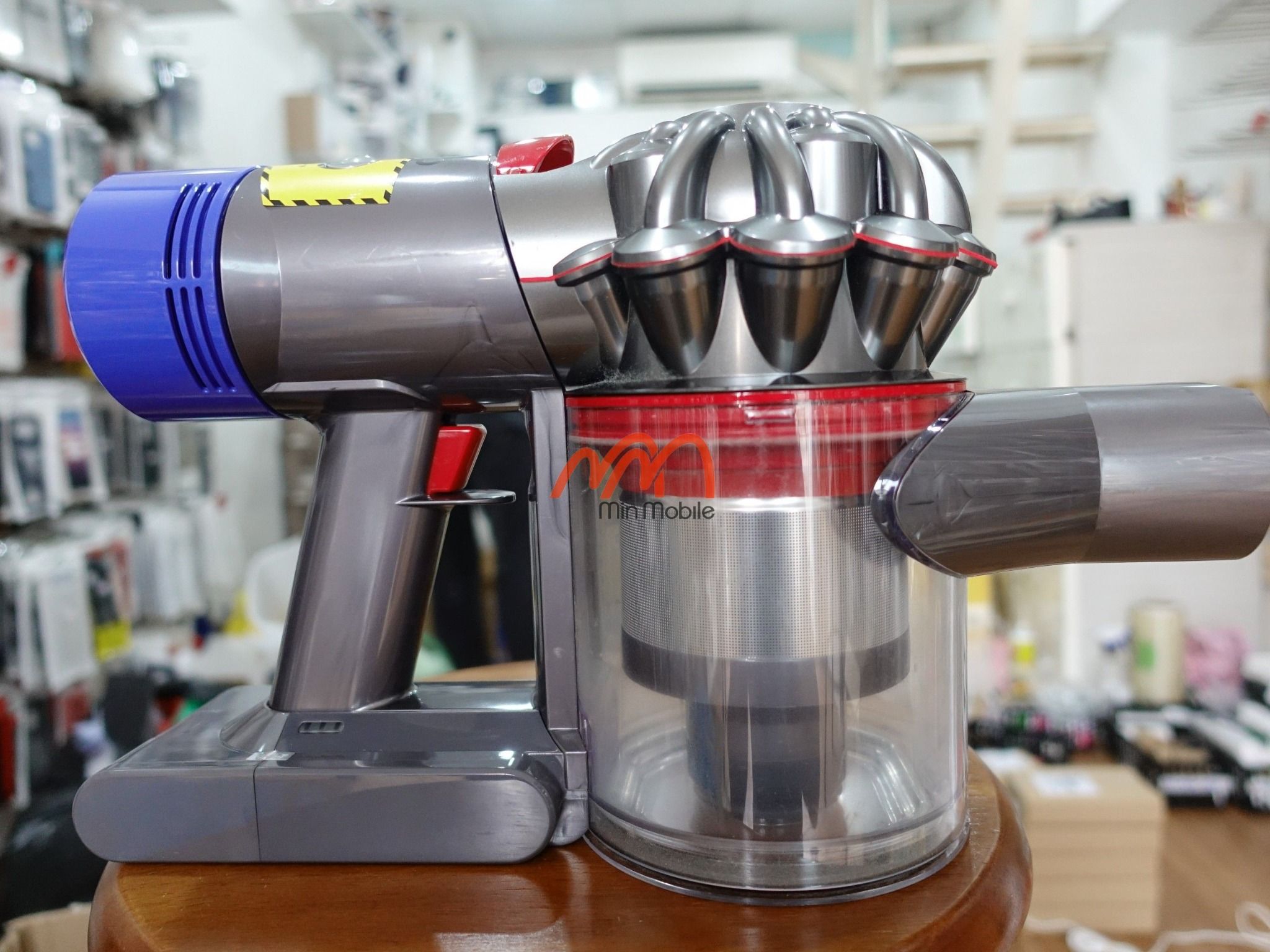 Máy hút bụi không dây Dyson V8 (SV10) – Min Mobile