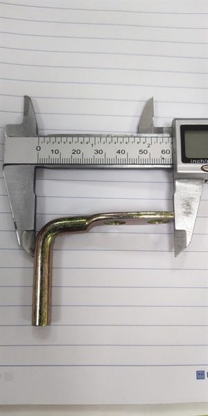 Pát sắt Vinahardware loại 60x45mm, phi 8mm, xi bảy màu, P6045