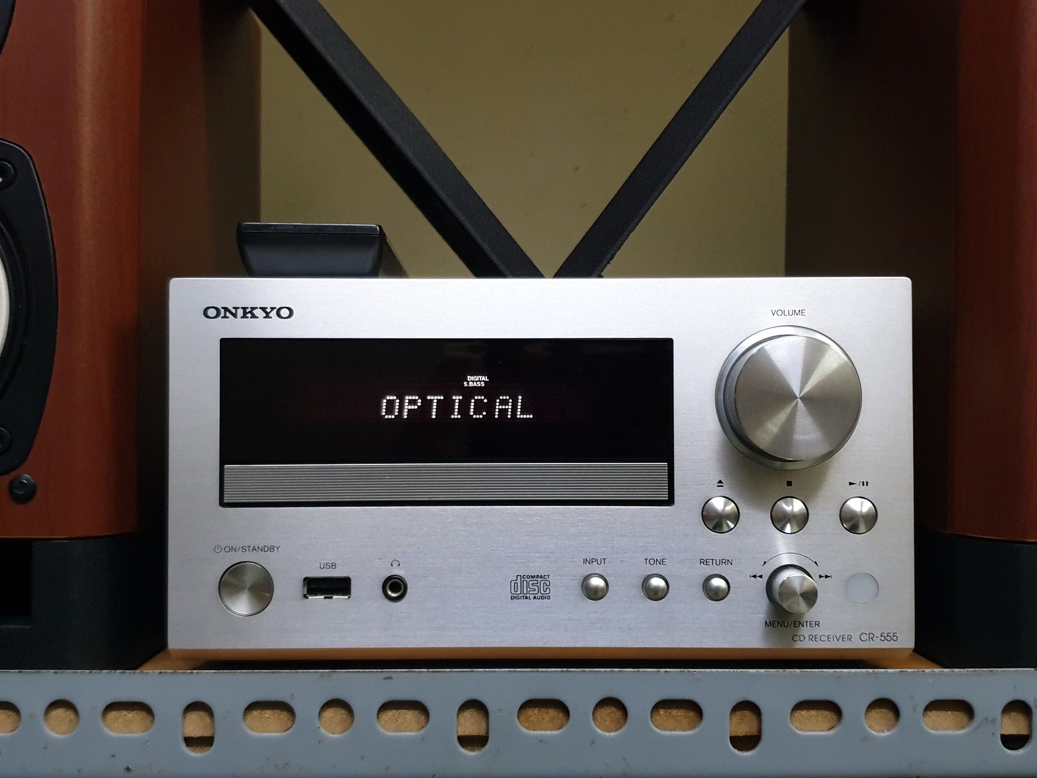 Dàn mini Nhật ONKYO CR 555 thế hệ mới - Yến Âm Thanh Bãi Nhật – Dàn Nội ... Dàn mini Nhật ONKYO CR 555 thế hệ mới - Yến Âm Thanh Bãi Nhật – Dàn Nội ...