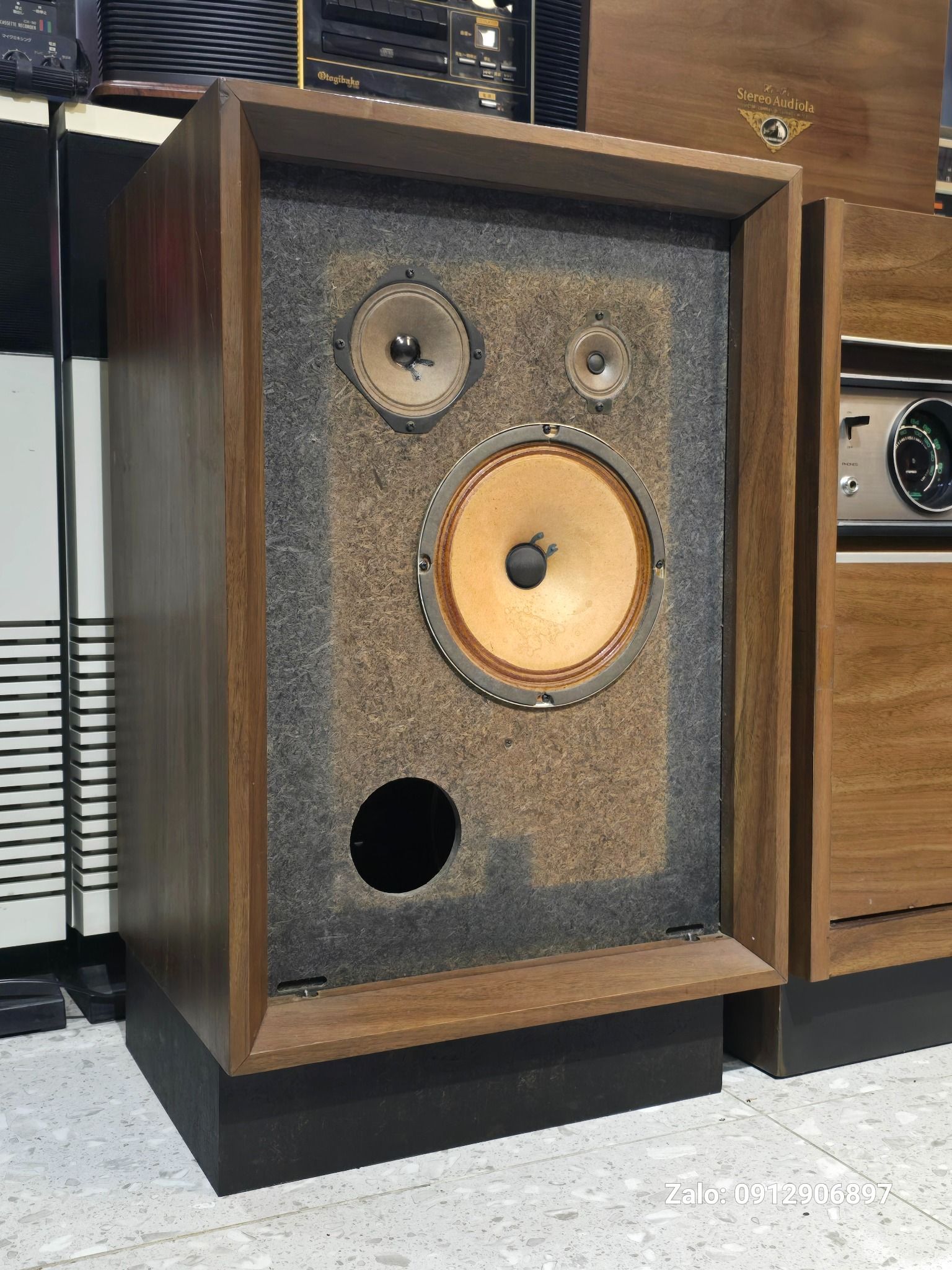 Tủ đài đĩa than VICTOR SSL 3000B - Tinh hoa thiết kế vượt thời gian ...