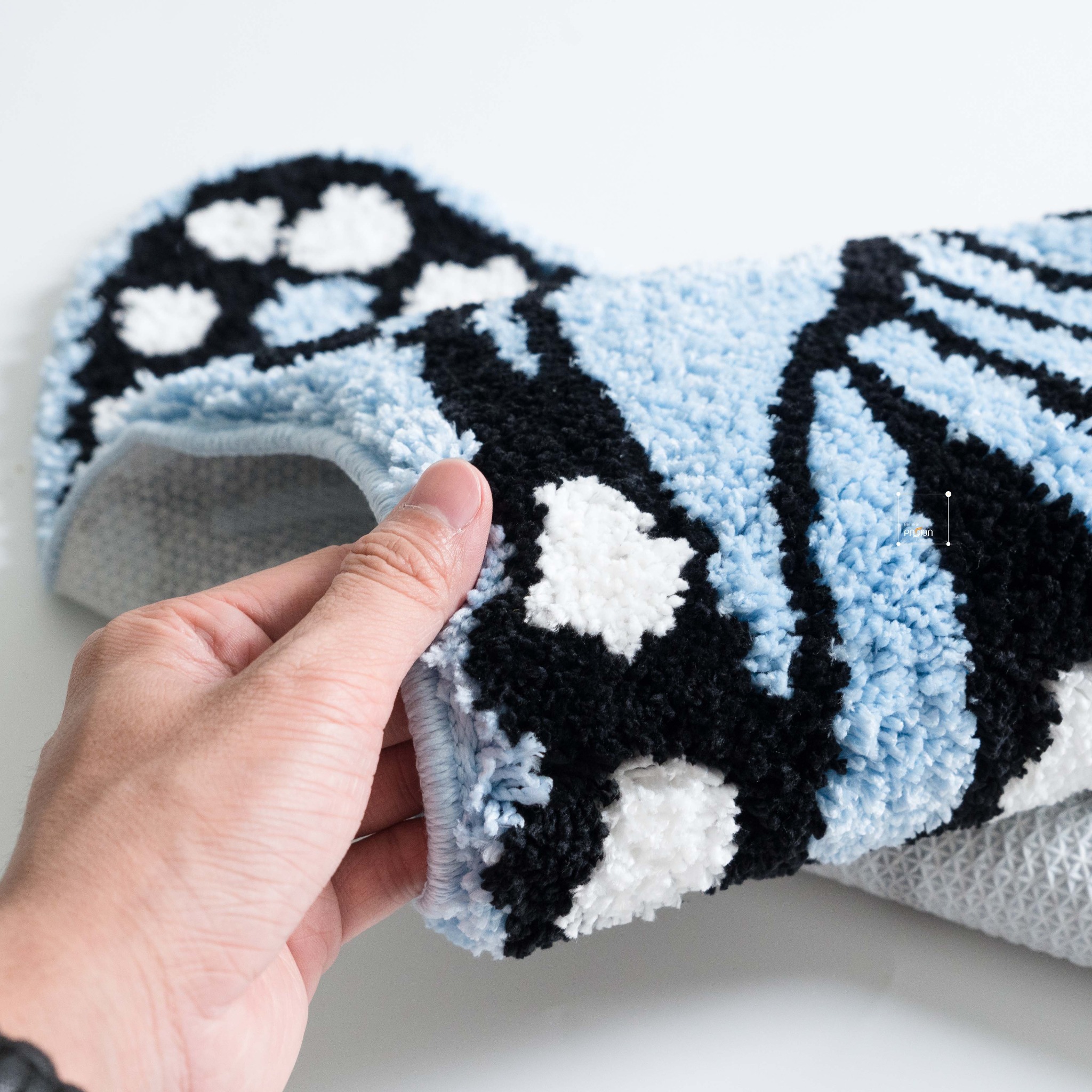 Thảm Lau Chân Dệt Lông Siêu Thấm Decor Các Vị Trí Trong Nhà Bướm Xanh