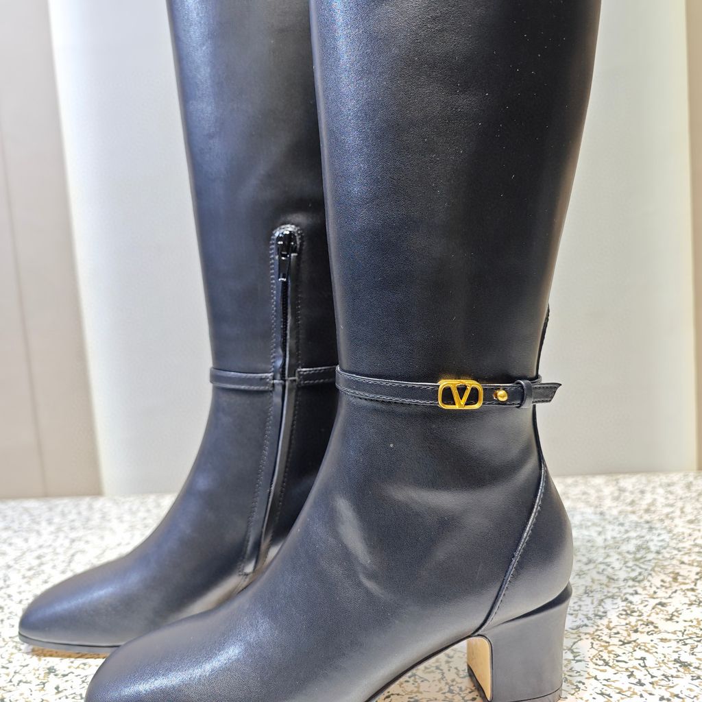 Boot VALENTINO* cổ cao gần gối gót cao 6cm dáng đẹp da bò xịn VIP 1:1 – lien fashion