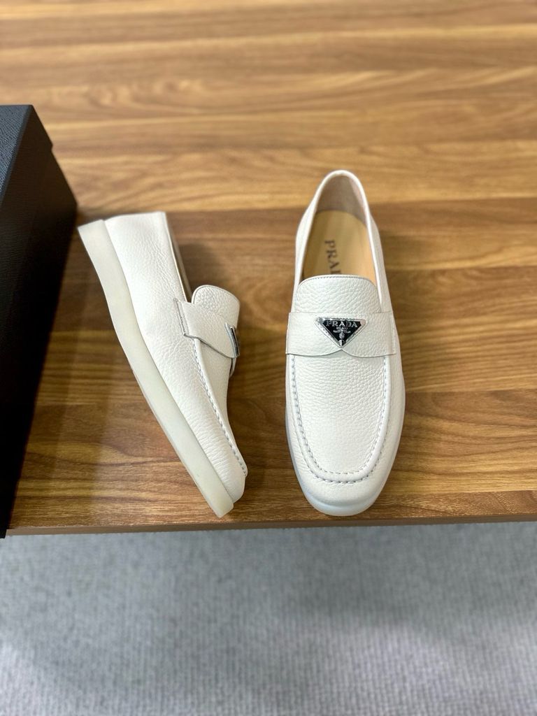 Giày moccasin nam PRADA* da bò mềm cao cấp 1750k đang được bán cùng l ...