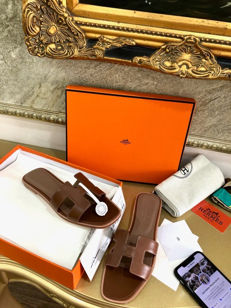 Dép nữ Hermes* VIP 1:1 nhiều màu đẹp 1600k sản phẩm cổ điển nhất của ...
