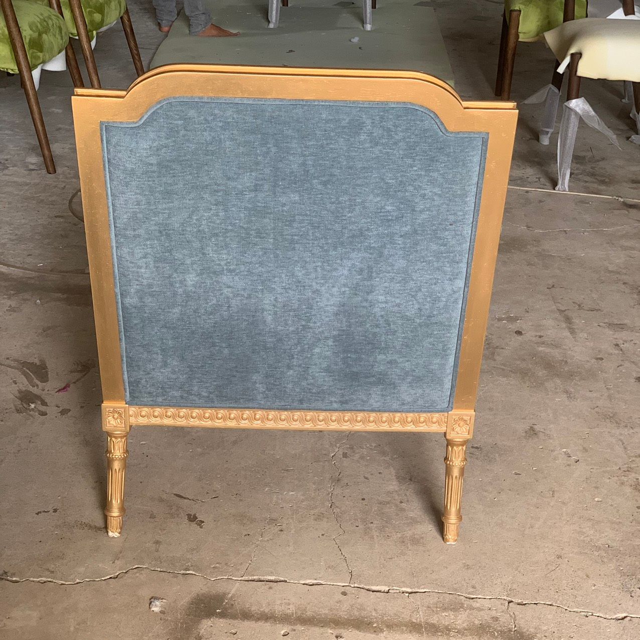 SOFA KATI LOUIS XVI – Thịnh gỗ