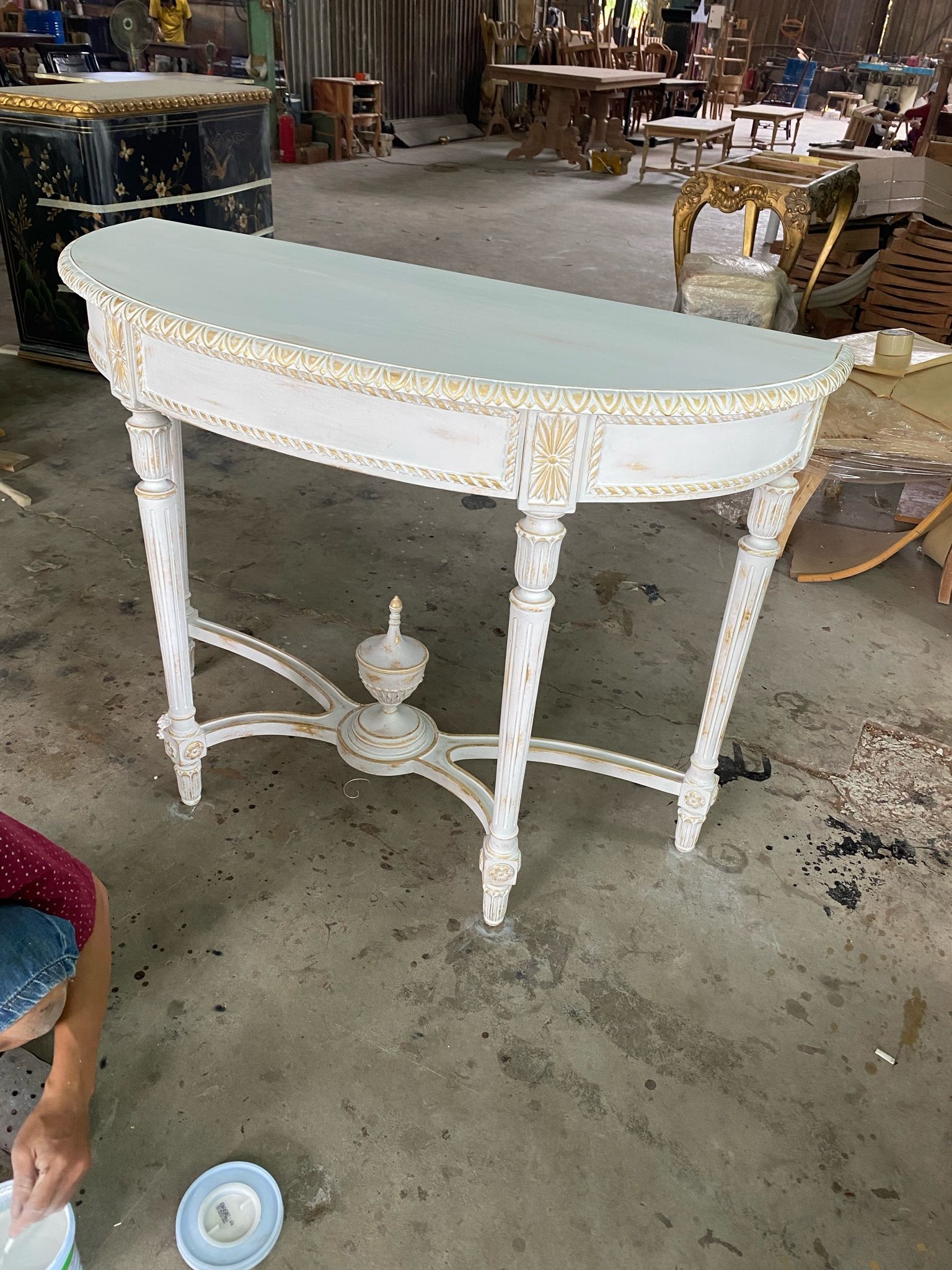 Console Bán nguyệt MSCN – Thịnh gỗ