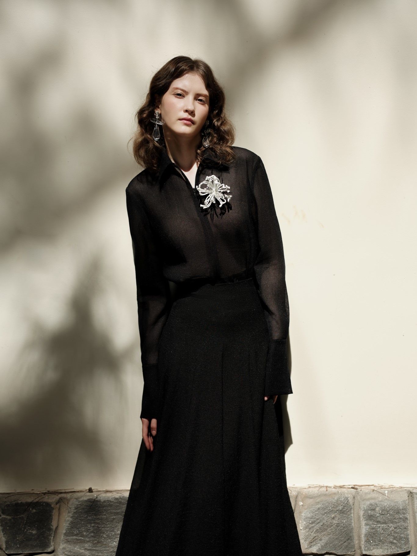 Sơ Mi Tay Dài Lá Cổ Bản Nhỏ Nữ WHITE ANT LAUREN WING- COLLAR BLOUSE 17