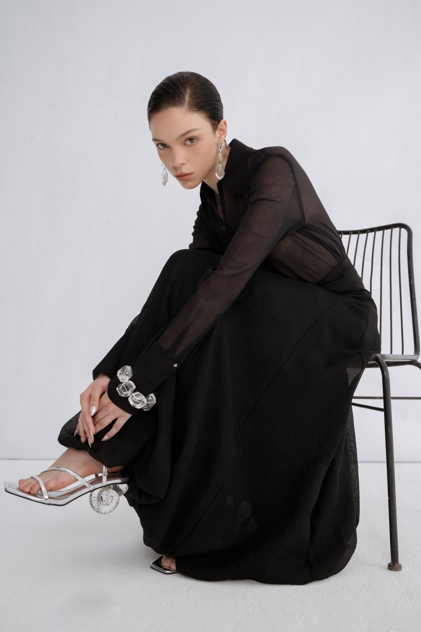 Sơ Mi Tay Dài Lá Cổ Bản Nhỏ Nữ WHITE ANT LAUREN WING- COLLAR BLOUSE 17