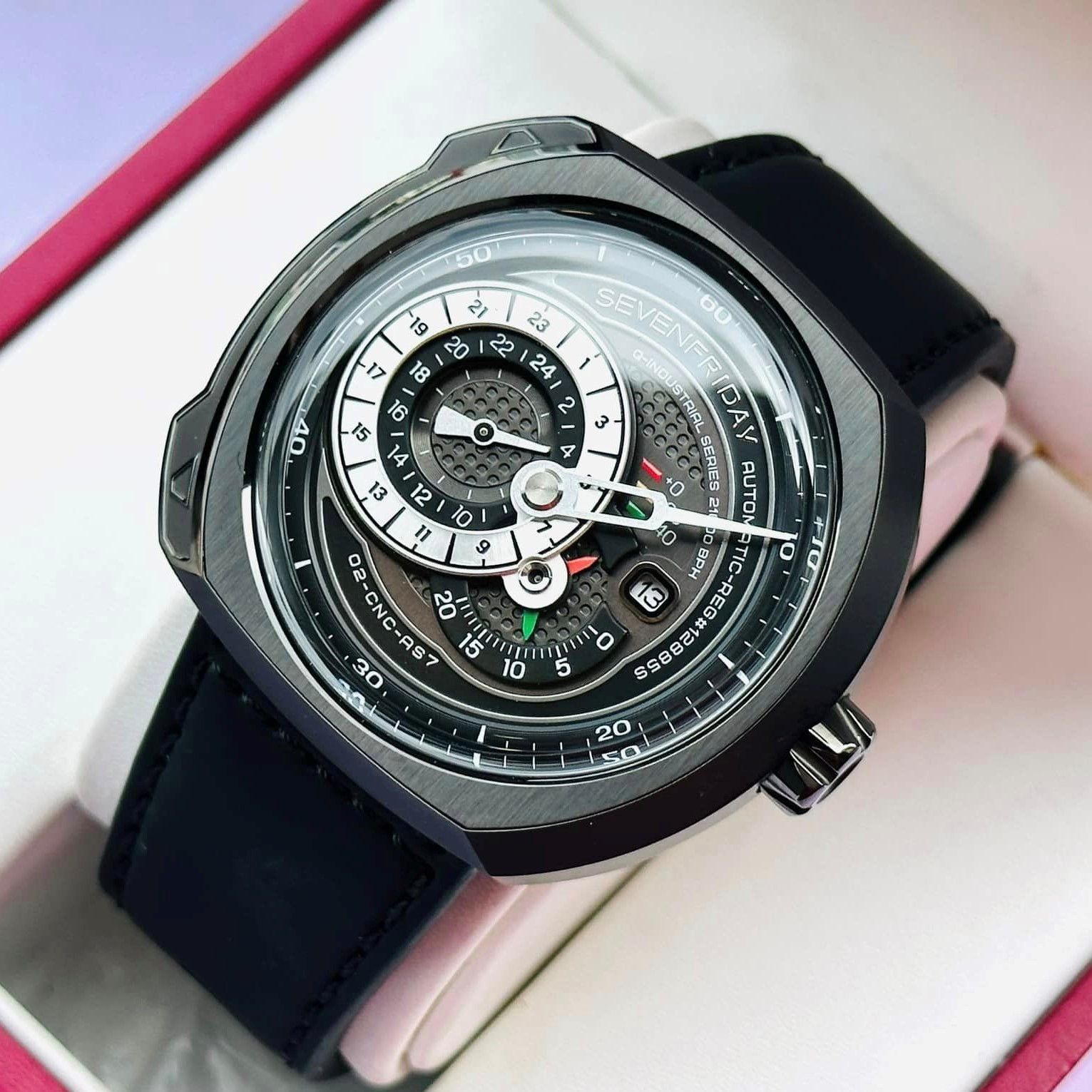 SEVENFRIDAY SF-Q3/01 LIMITED EDITION - Đồng Hồ Nam – PhongWatch