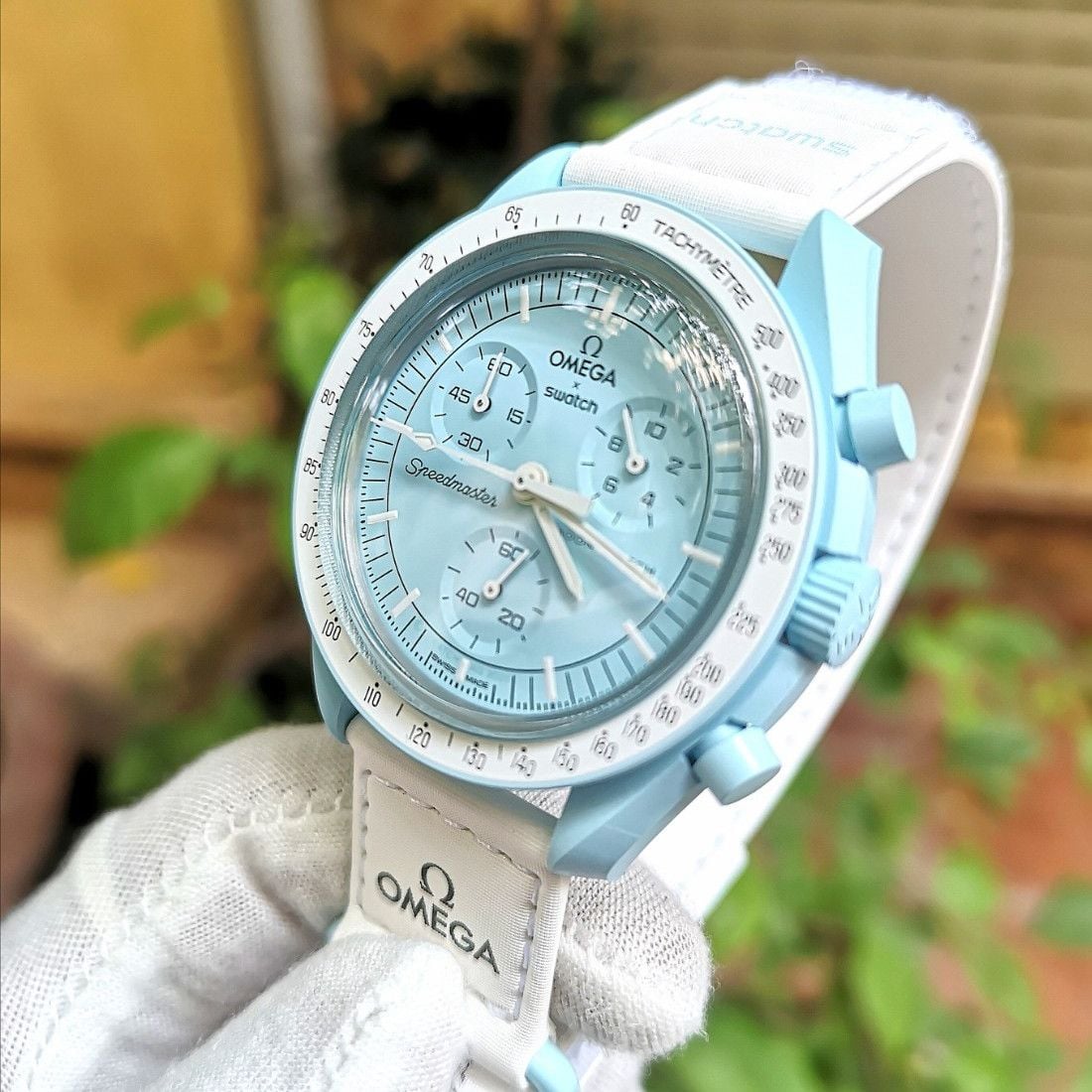 Omega x Swatch Bioceramic Moonswatch Mission to Uranus SO33L100 ...